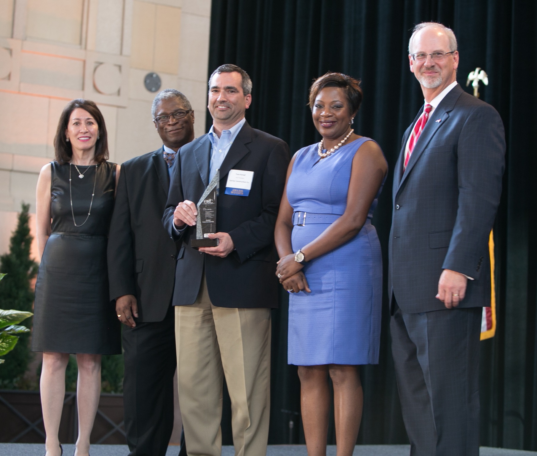 Garney Wins EDC Cornerstone Award - Garney Construction
